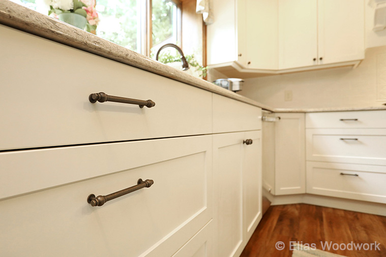 Two Tone Painted HDF Kitchen