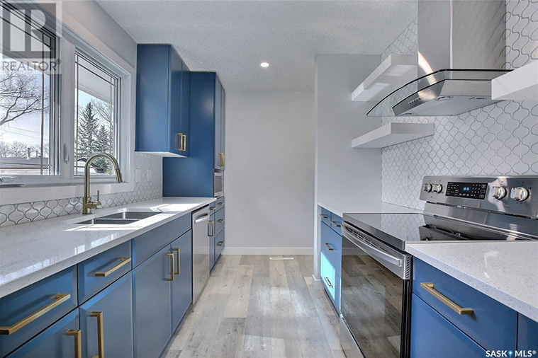 Modern Blue Painted Kitchen